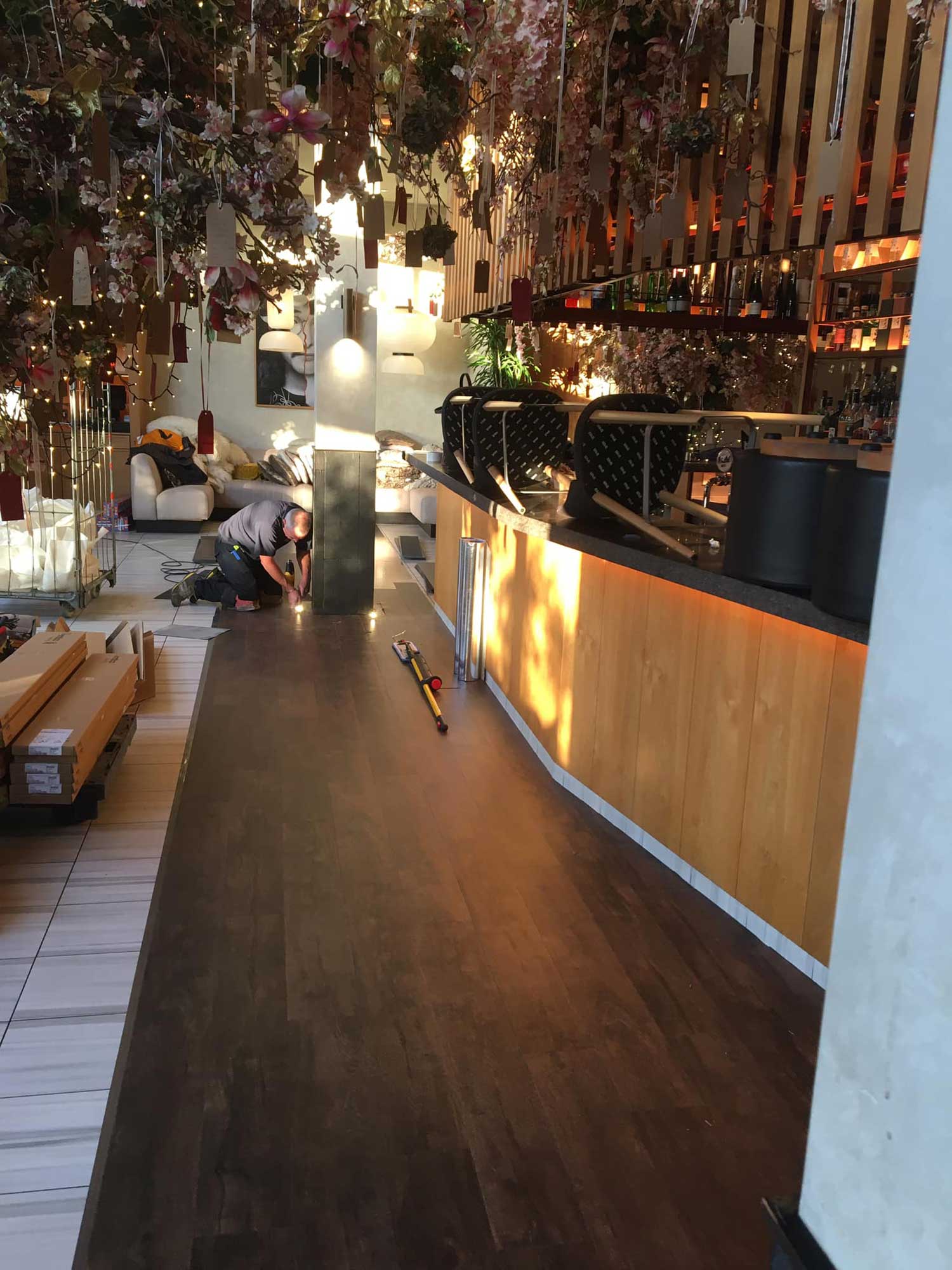 Restaurant Flooring | Restaurant Vinyl Flooring | Winton Flooring